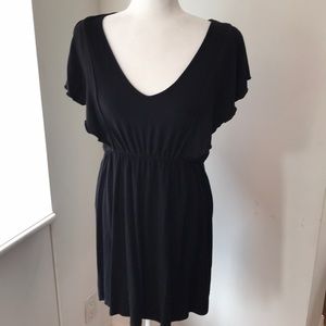 vfish | Dresses | Vfish Ruffle Front Dress | Poshmark